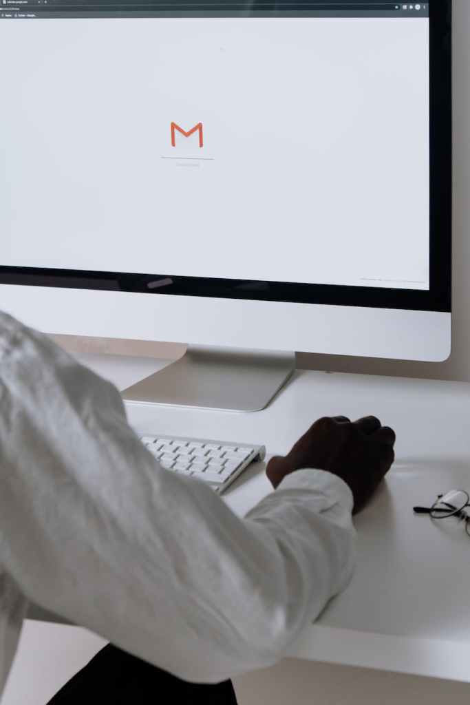 How to Write Simple Emails and Letters for Effective and Strong ...